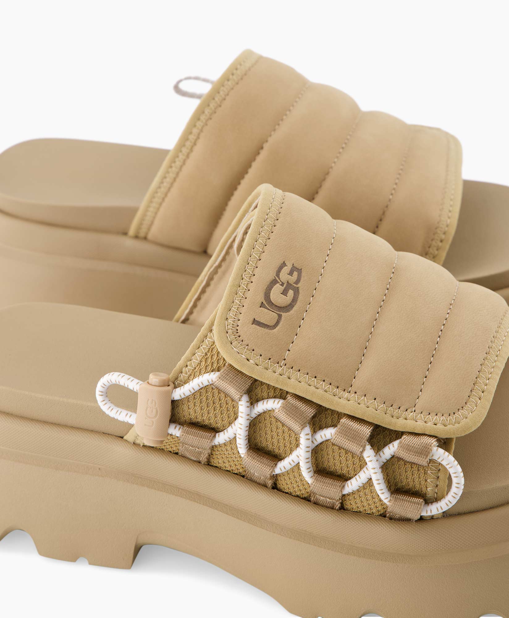 UGG Sandaal Zonder Hak W Callie Beige